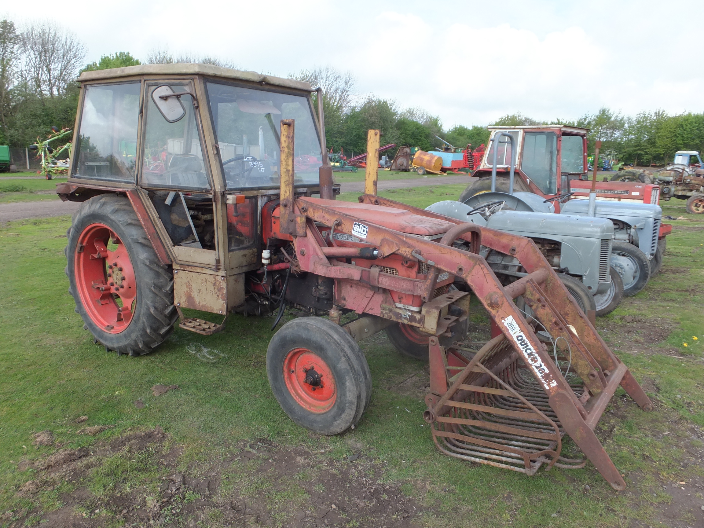 1978 ZETOR 6718 diesel TRACTOR Fitted with a Quicke 2030 front loader ...