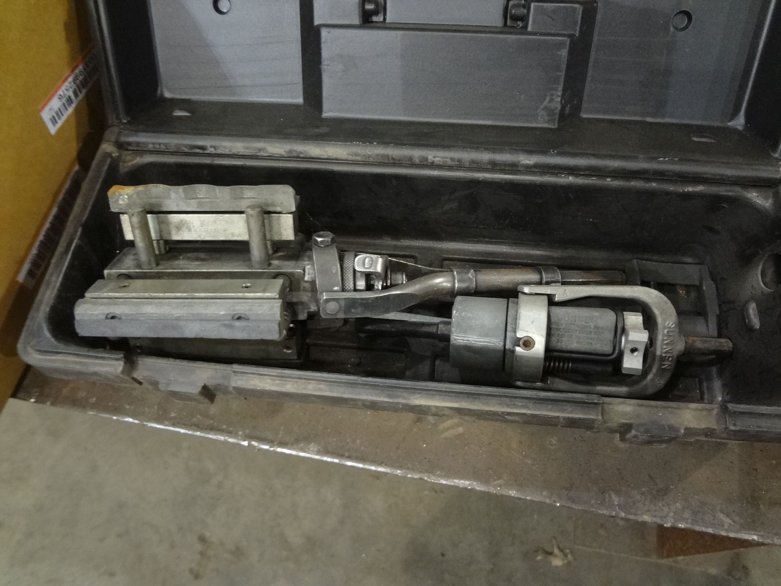 SUNNEN MODEL AN-815 HEAVY DUTY PORTABLE HONE