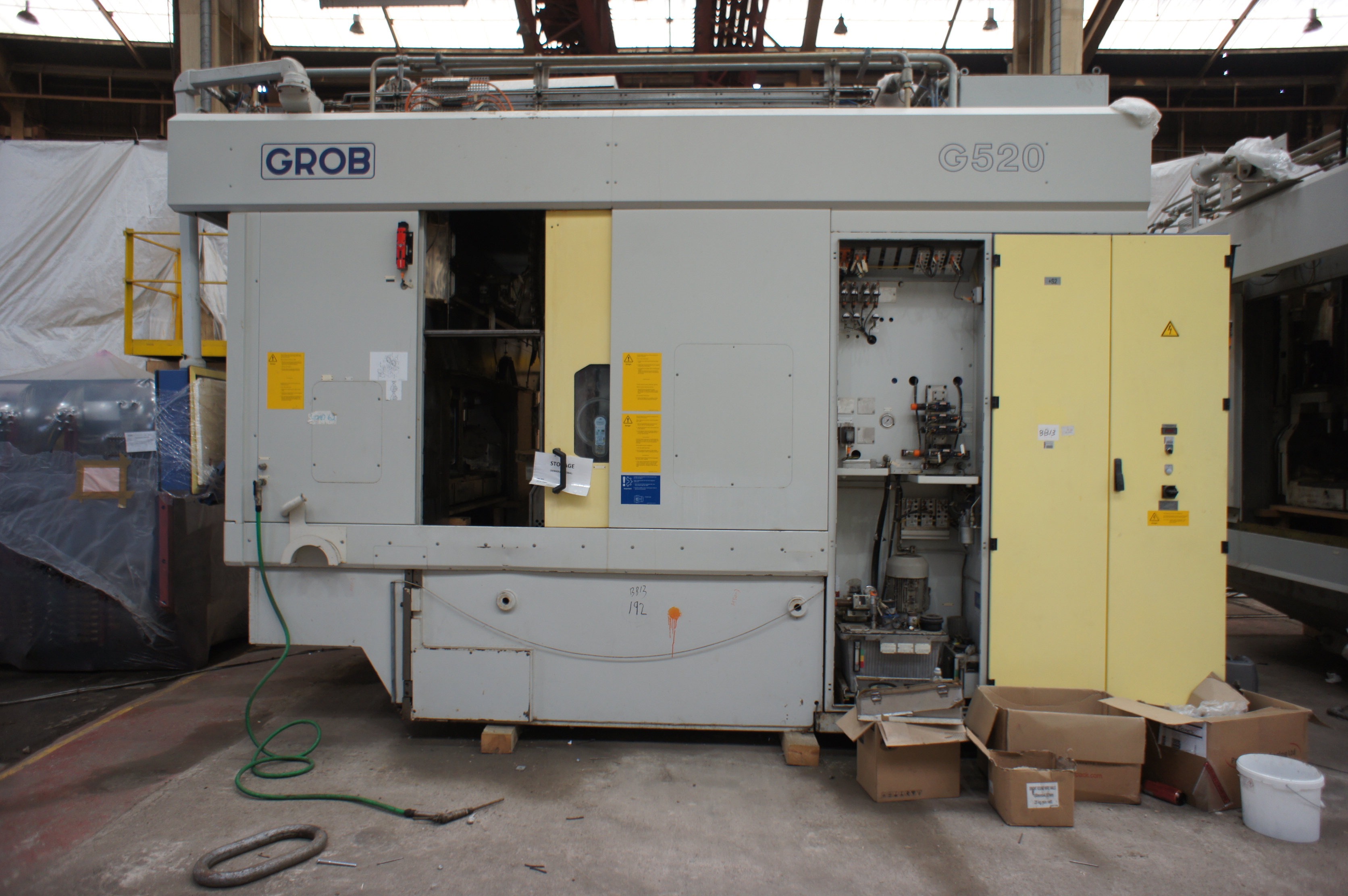 GROB G520 4 Axis CNC Twin Spindle Horizontal Machining Centre, 2 ...