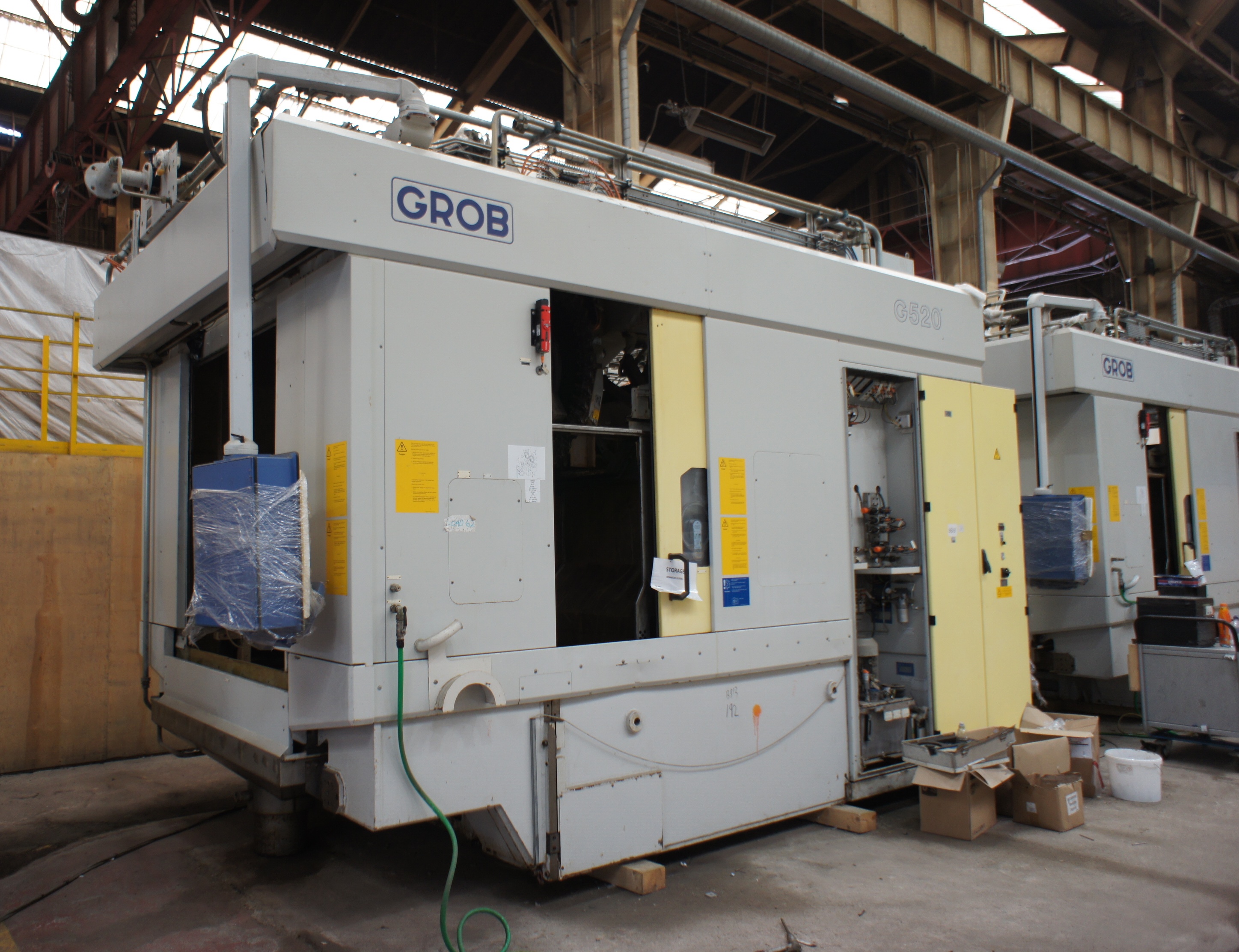 GROB G520 4 Axis CNC Twin Spindle Horizontal Machining Centre, 2 ...