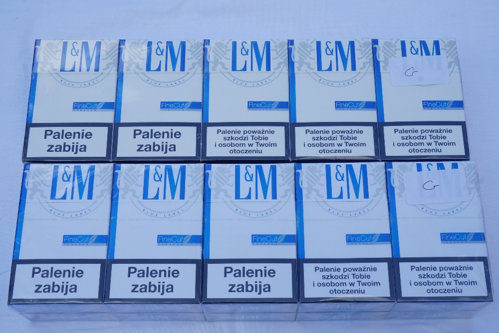400 L&M BLUE LABEL FINE CUT CIGARETTES PLEASE NOTE: You must be over 18 ...
