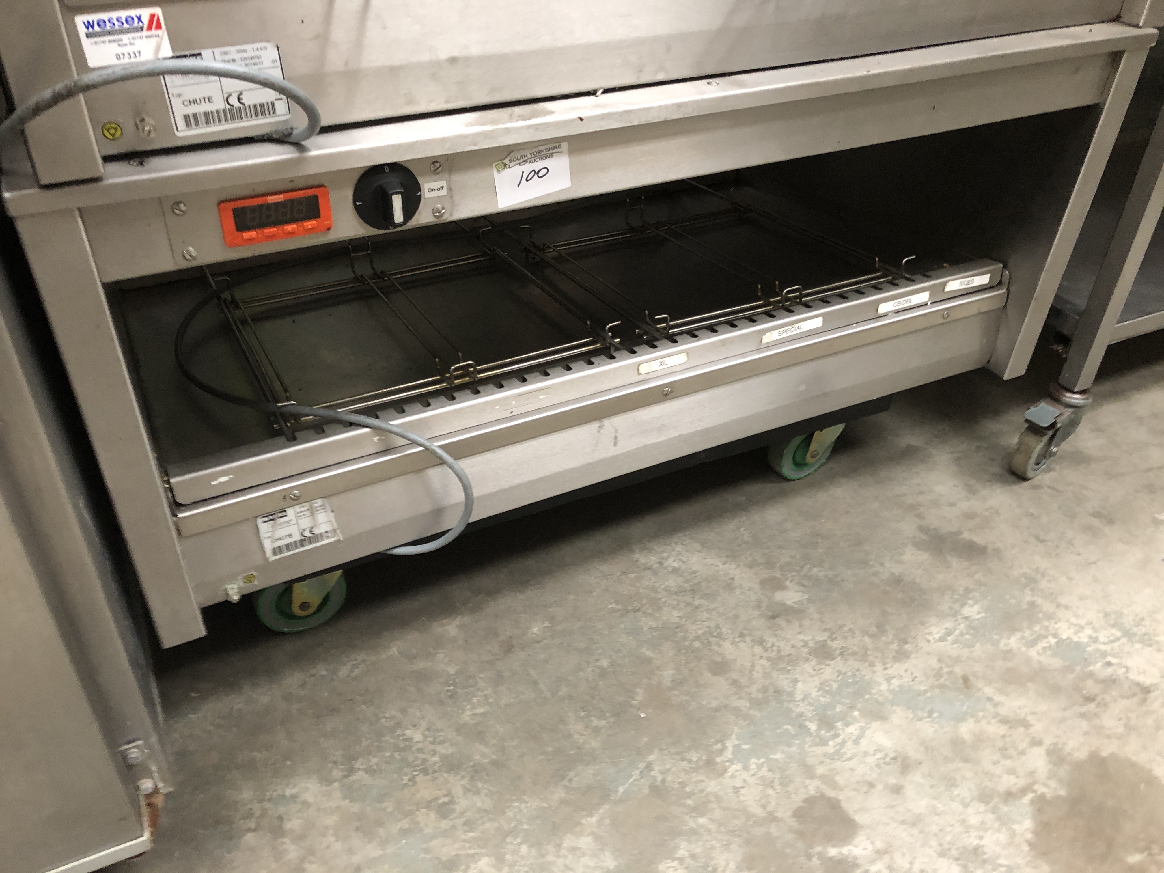 Franke Dedicated Holding Bin, Hot Burger Chutes, can have 2/3 shelves ...