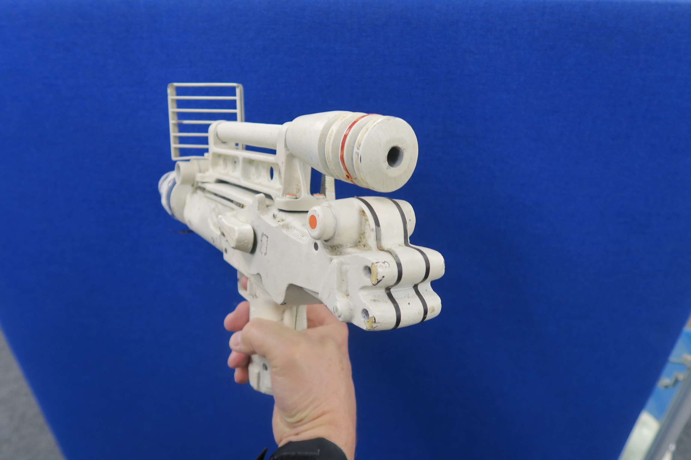 JAMES BOND 007 : Moonraker laser rifle created especially for this ...