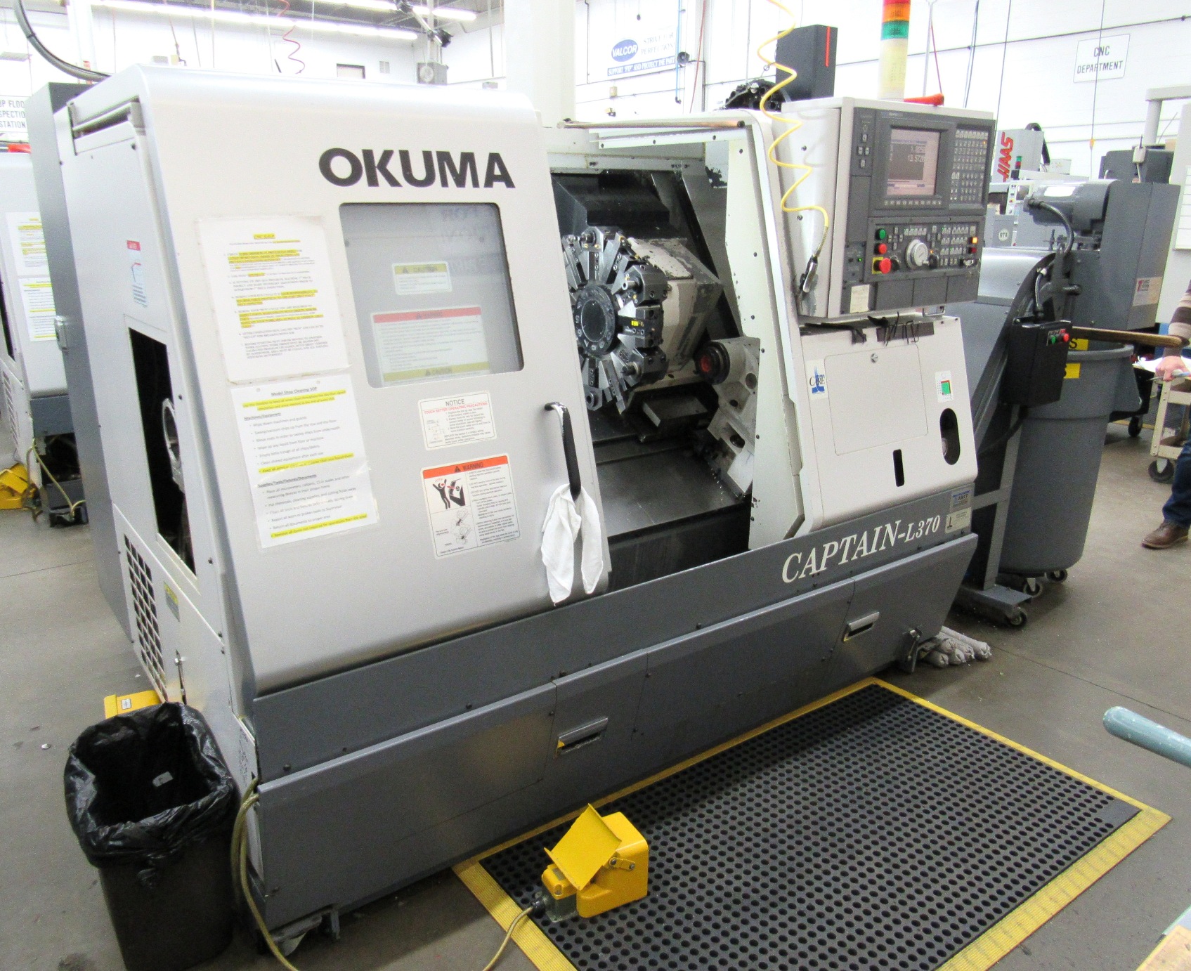 Okuma Captain L370 2-Axis CNC Turning Center S/N- 114578 (New 2005 ...
