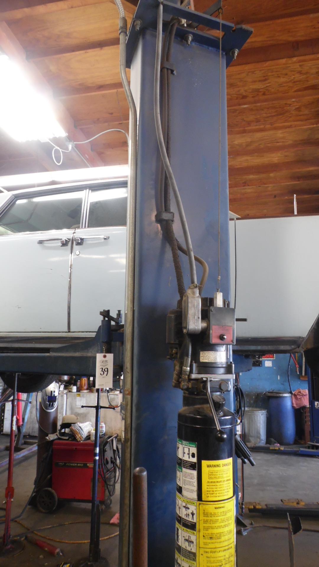 FORWARD 9000 CAR LIFT MODEL 9000A