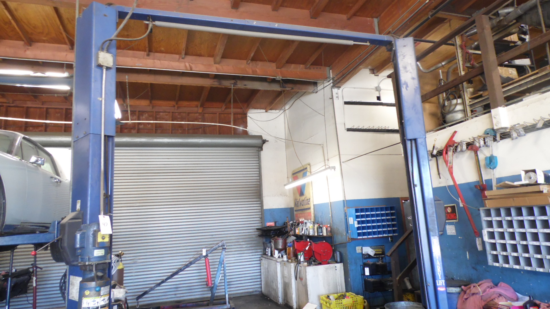 FORWARD 9000 CAR LIFT MODEL 9000A