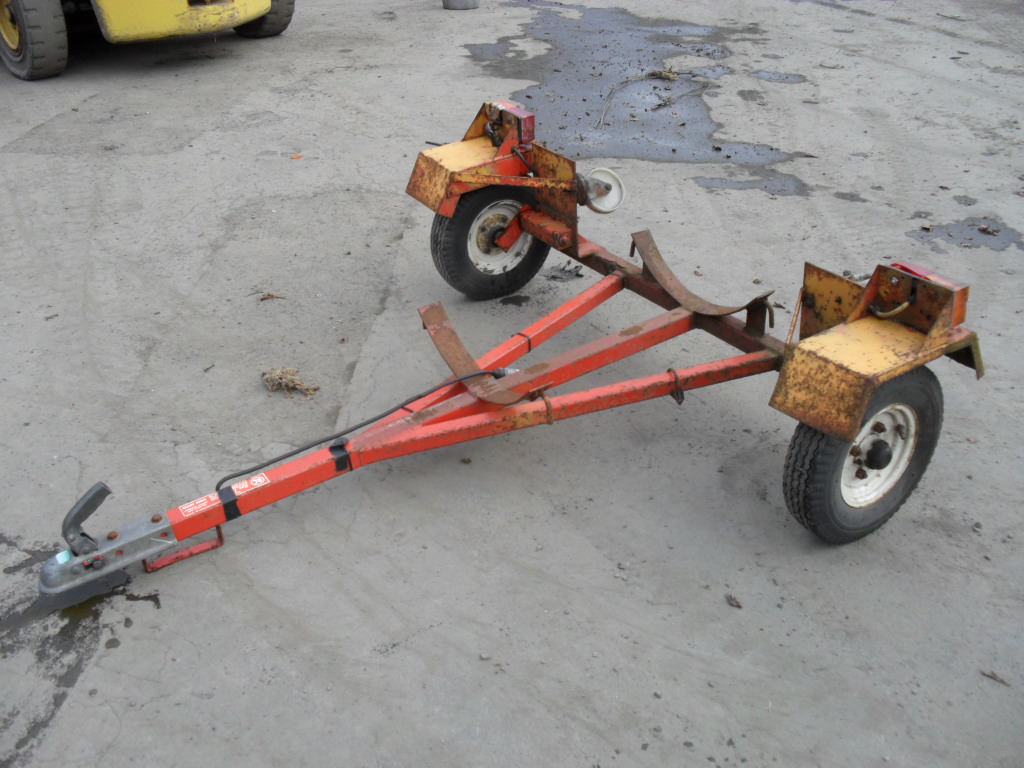 towable oil drum trailer Appraisal: designed to carry 250 litre barrels ...