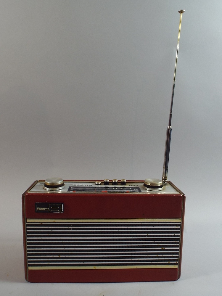 A Vintage Roberts Radio R23