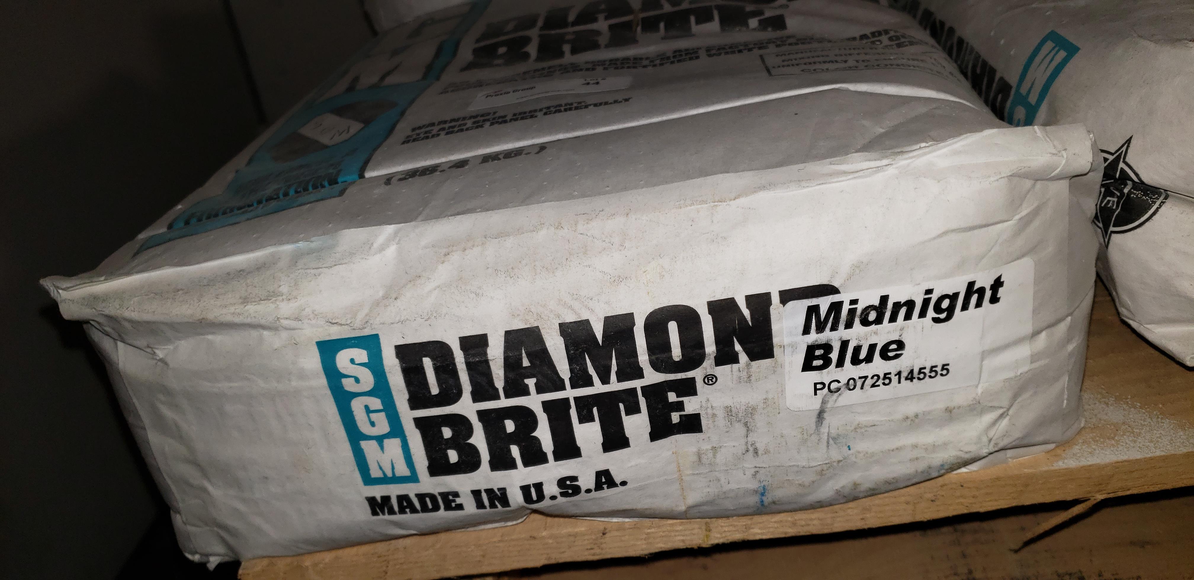 POOL PLASTER 30 BAGS 80 LB SGM DIAMOND BRITE MIDNIGHT BLUE
