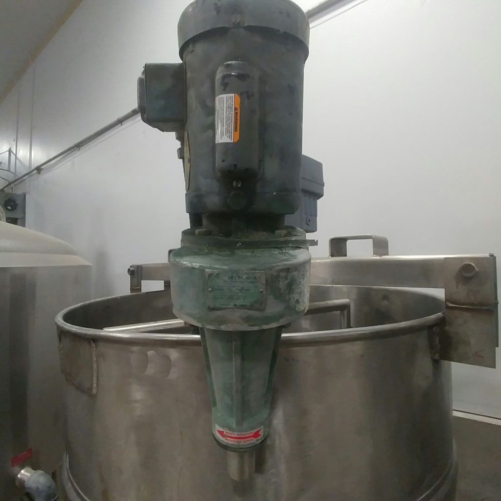Delta Mixer Agitator, Clamp on Style, model PD PG PGF, serial number ...