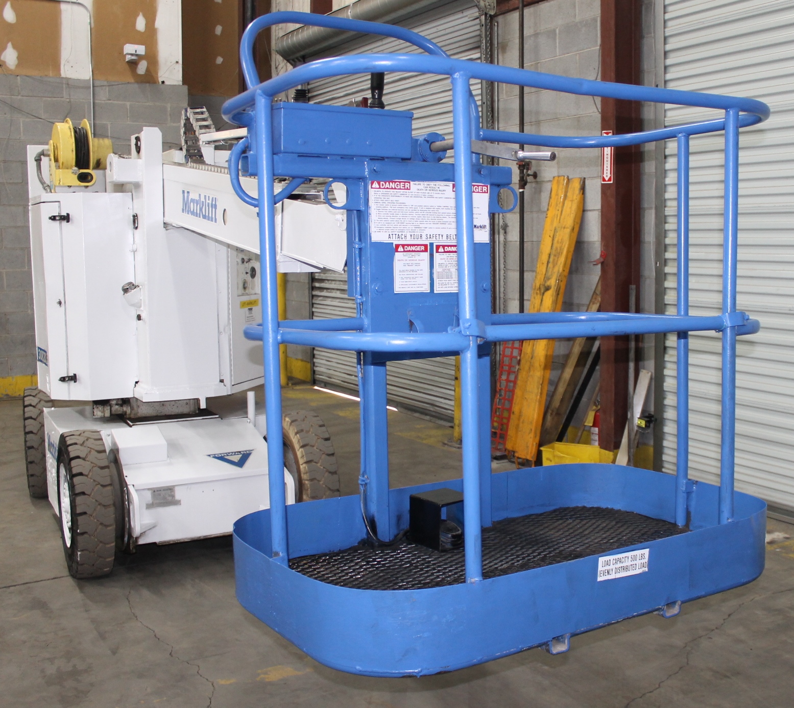 MARKLIFT 30 FEET 30KBN BOOM LIFT,