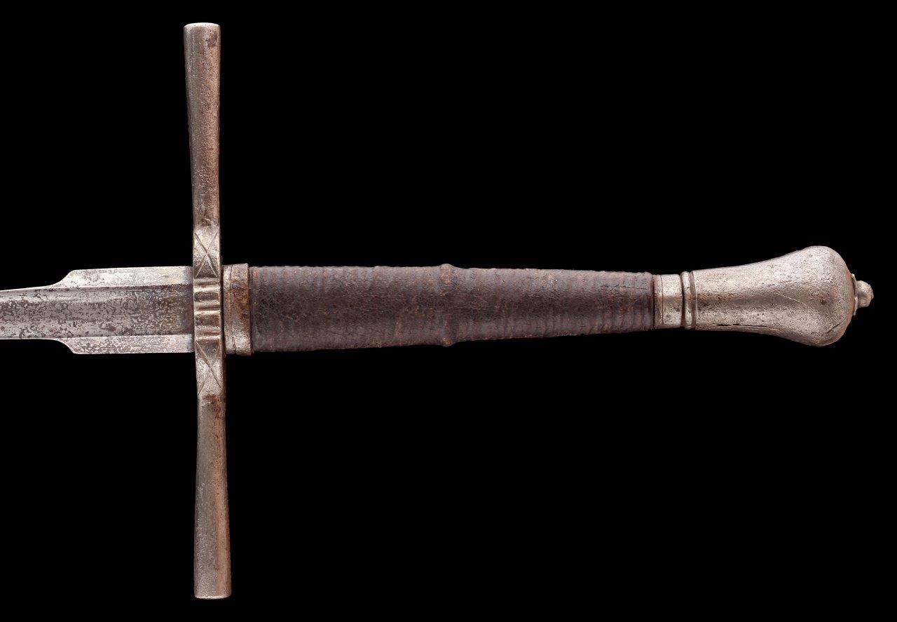 A HUNTING BOAR SWORD, 16TH CENTURY SCHWERT Origin: Western Europe, 16th ...