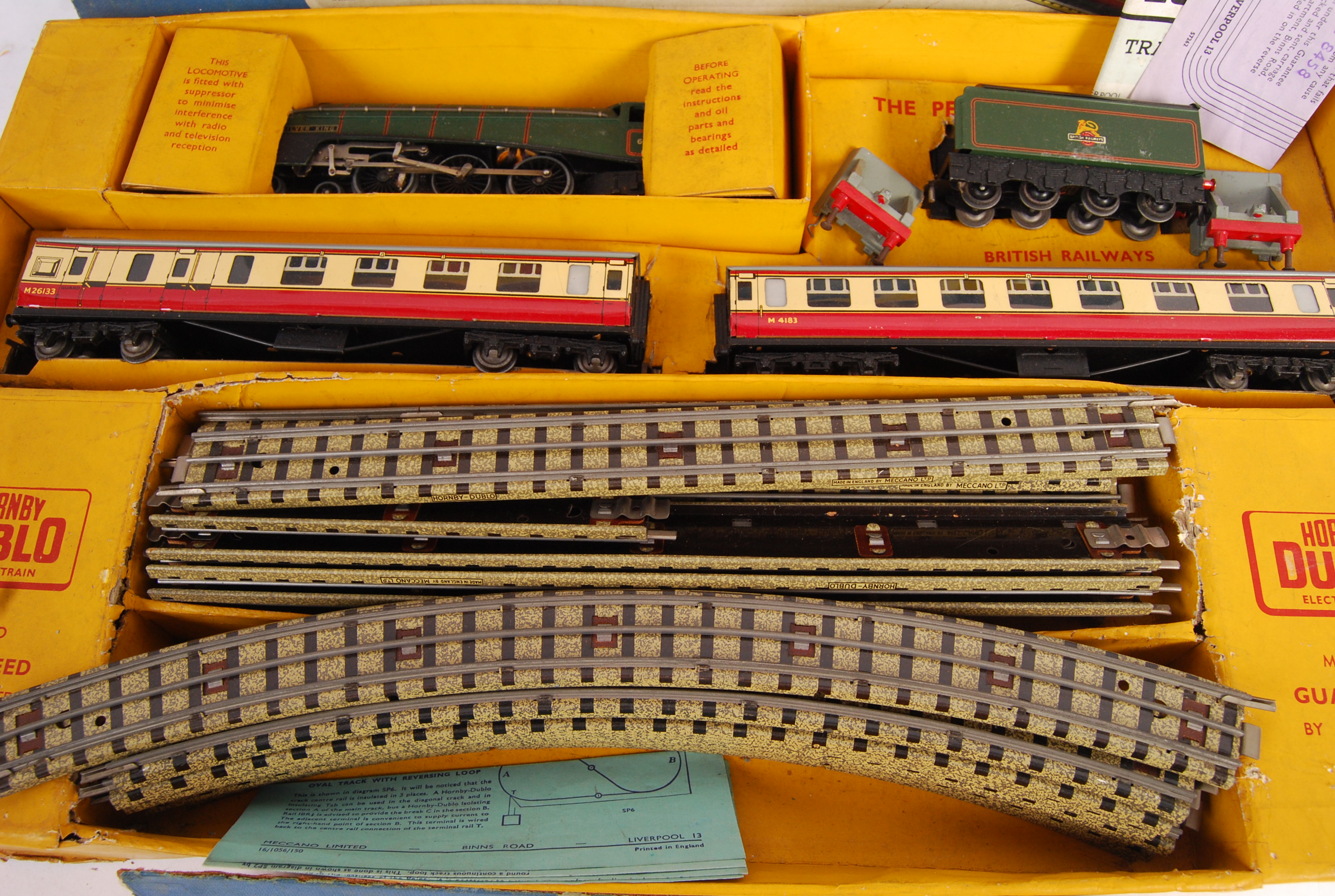 An original vintage 1950's Hornby Dublo 00 gauge model railway train ...