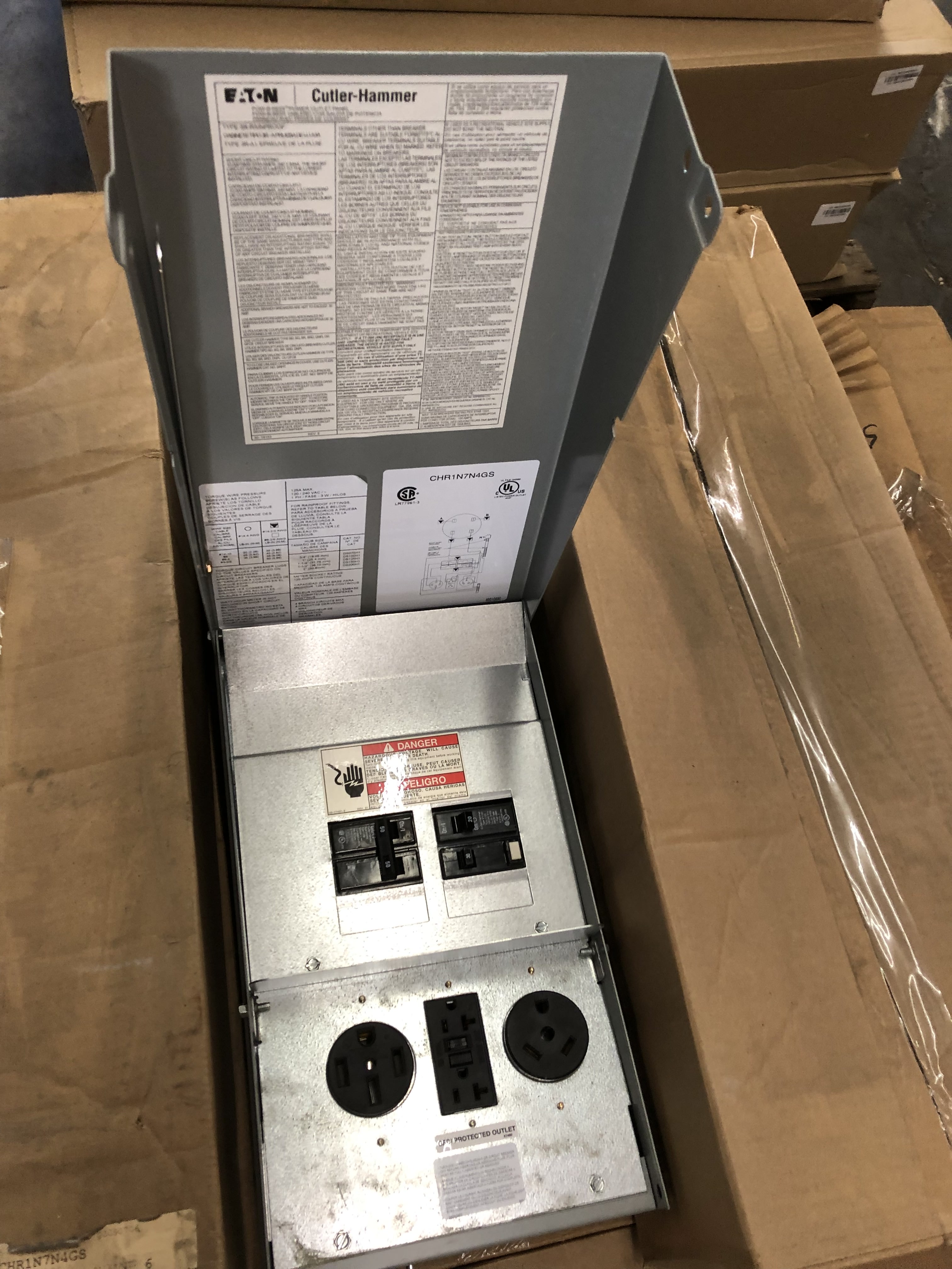PALLET OF (8) EATON 125A POWER OUTLET PANEL MODEL-CHR1N7N4GS