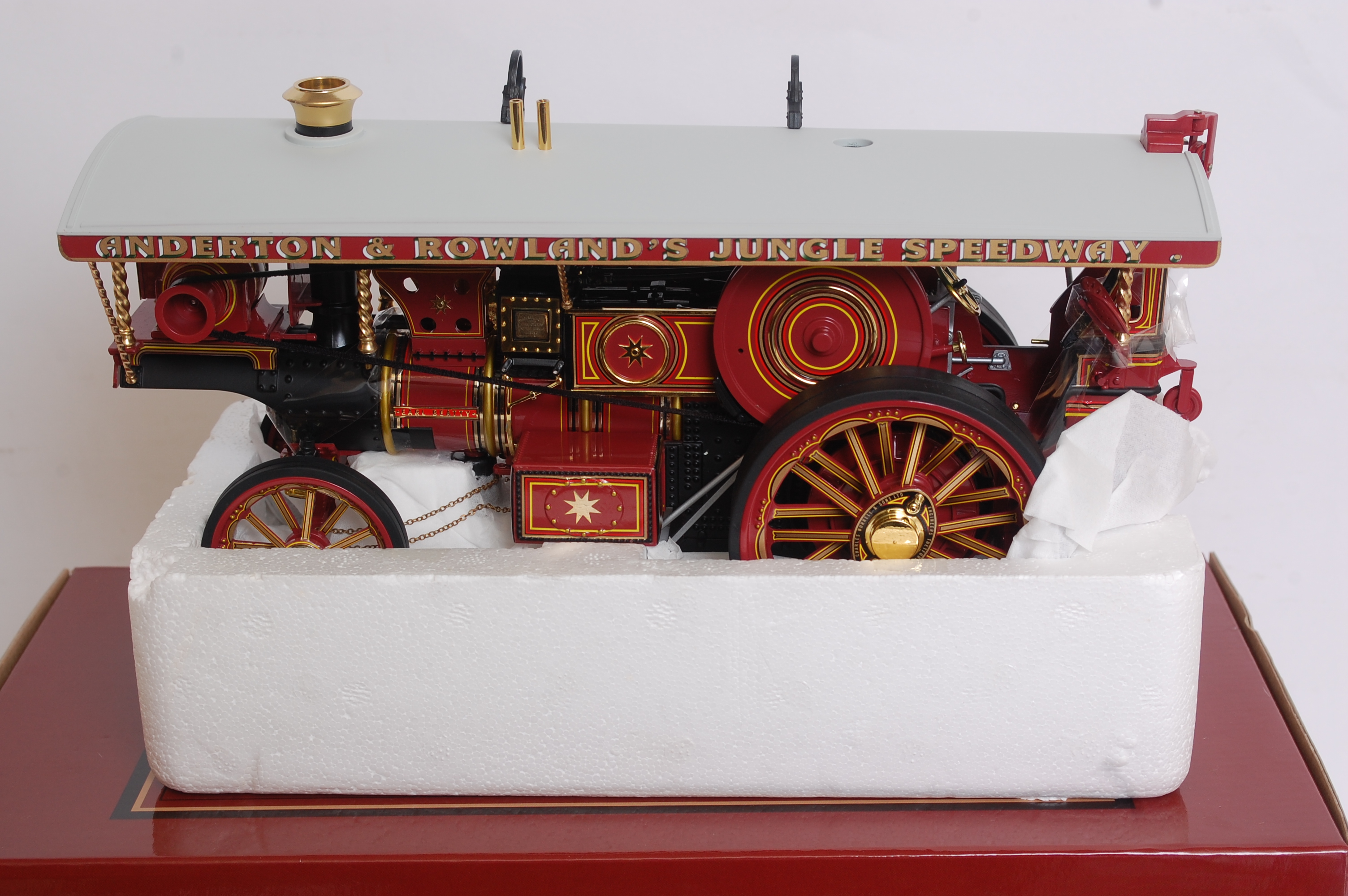 MIDSUMMER MODELS Britannia 1:24 scale boxed diecast model traction ...