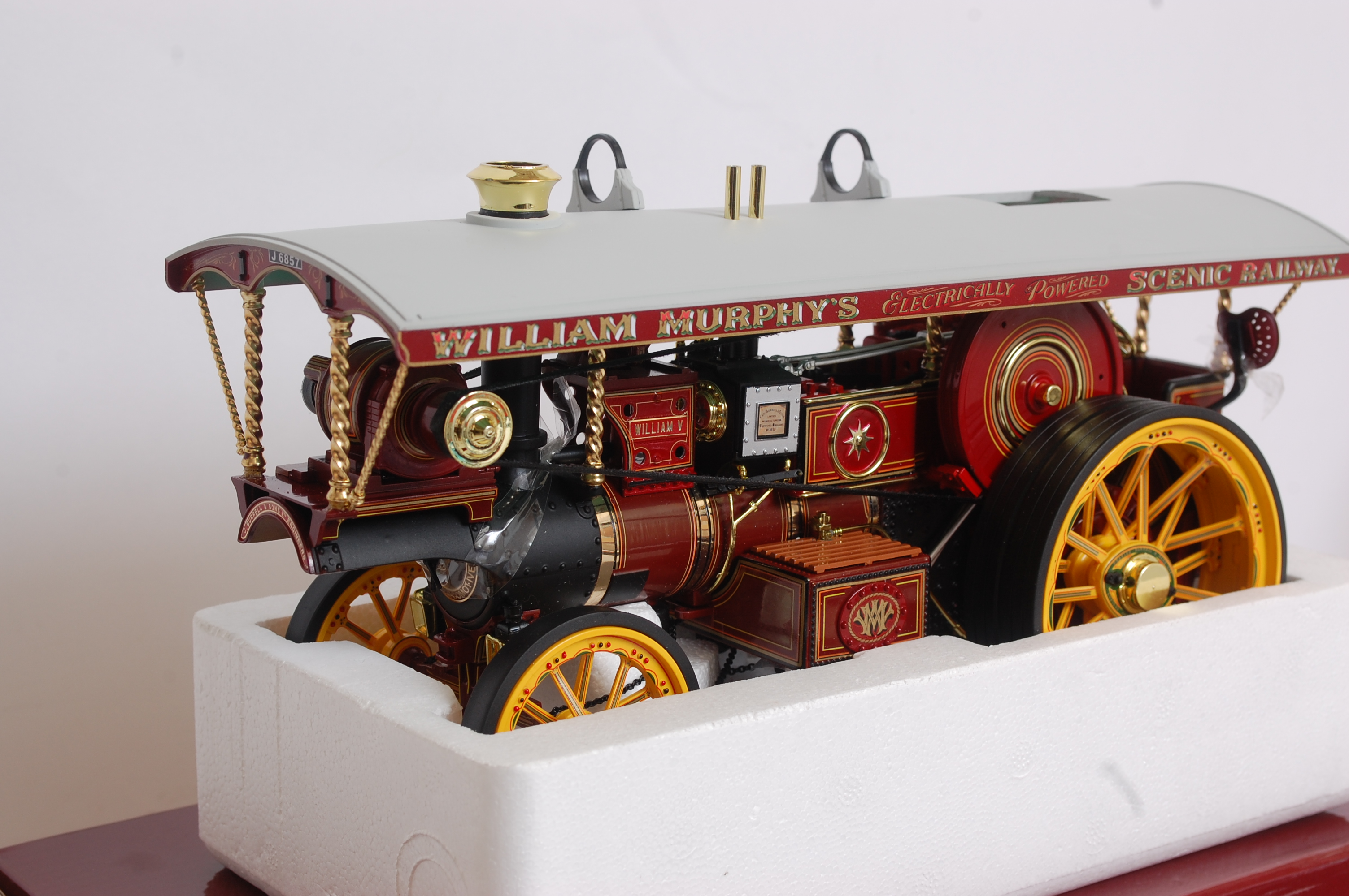 MIDSUMMER MODELS Britannia 1:24 scale boxed diecast model traction ...