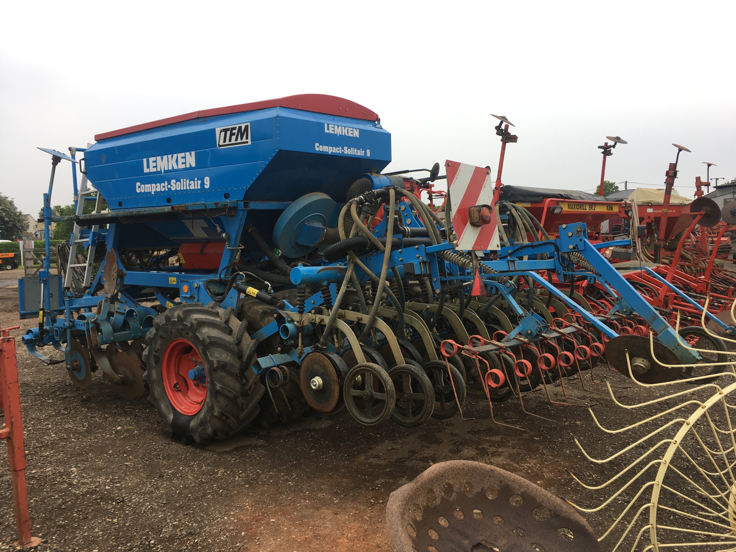 Lemken Compact Solitaire-9 3m trailed combination drill. Model H9/300 ...