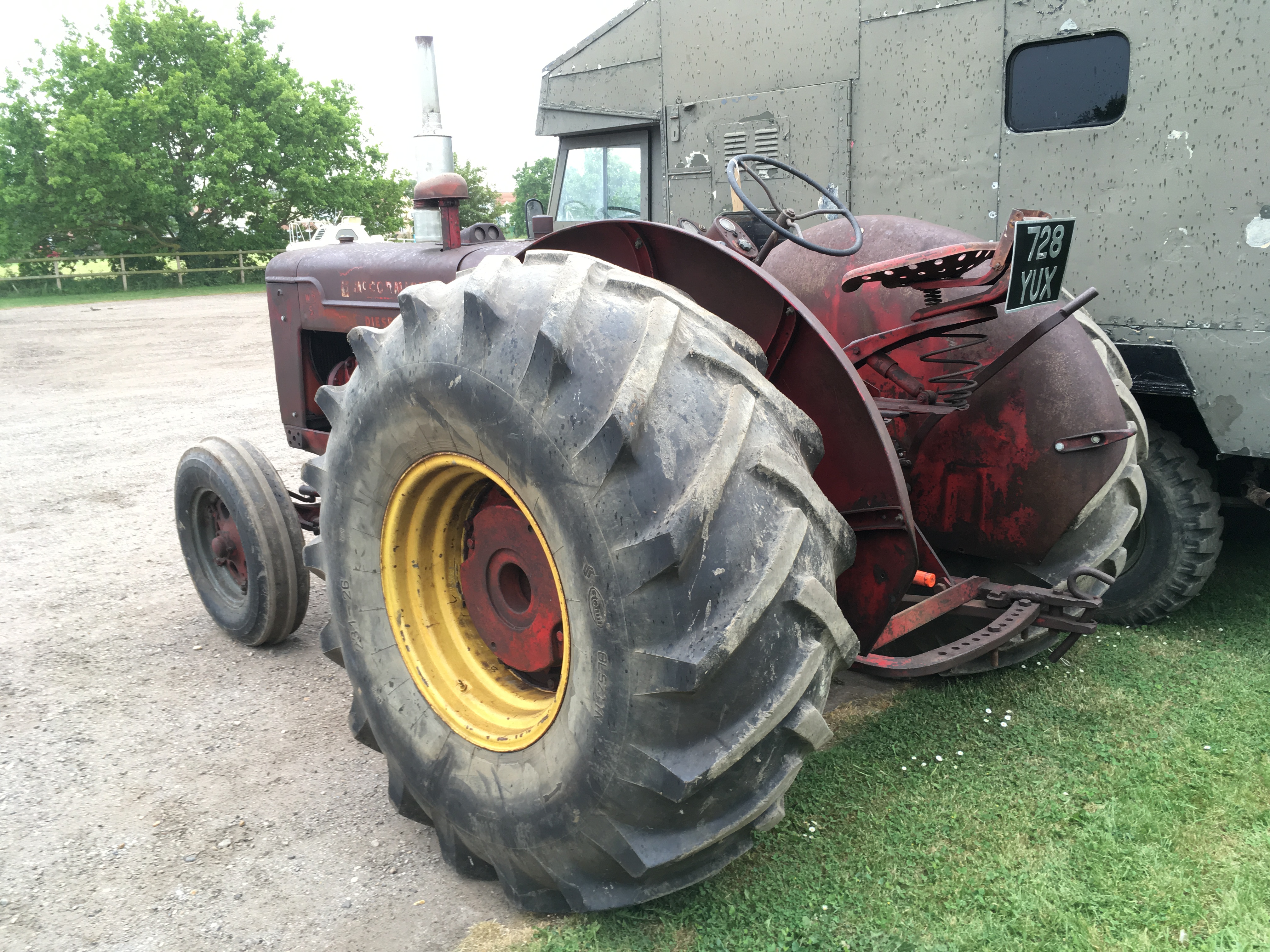 International McCormick WD9 diesel 2WD tractor. Registration 728 YUX ...
