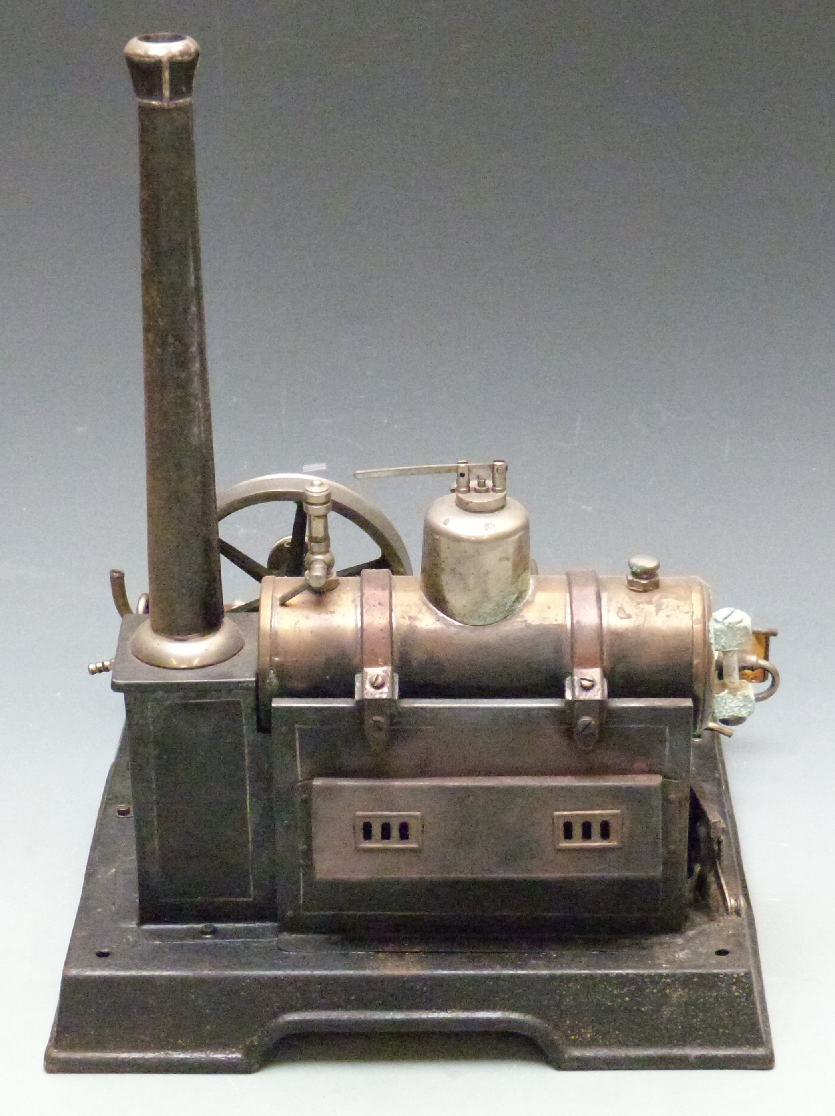 Marklin stationary live steam engine with horizontal boiler, single ...