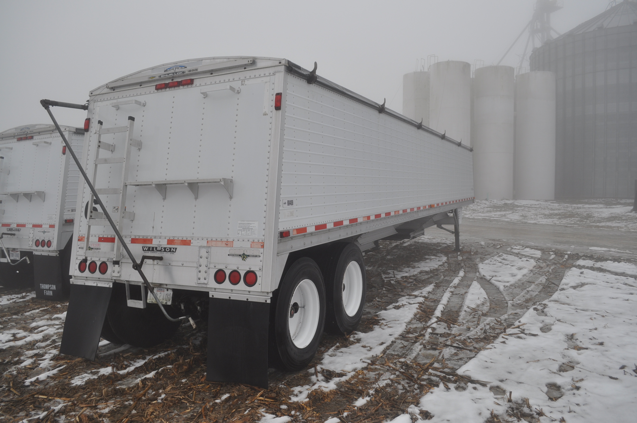 2001 Wilson Commander grain trailer, VIN 1W1SAFYA81A232773' 41' with 66 ...