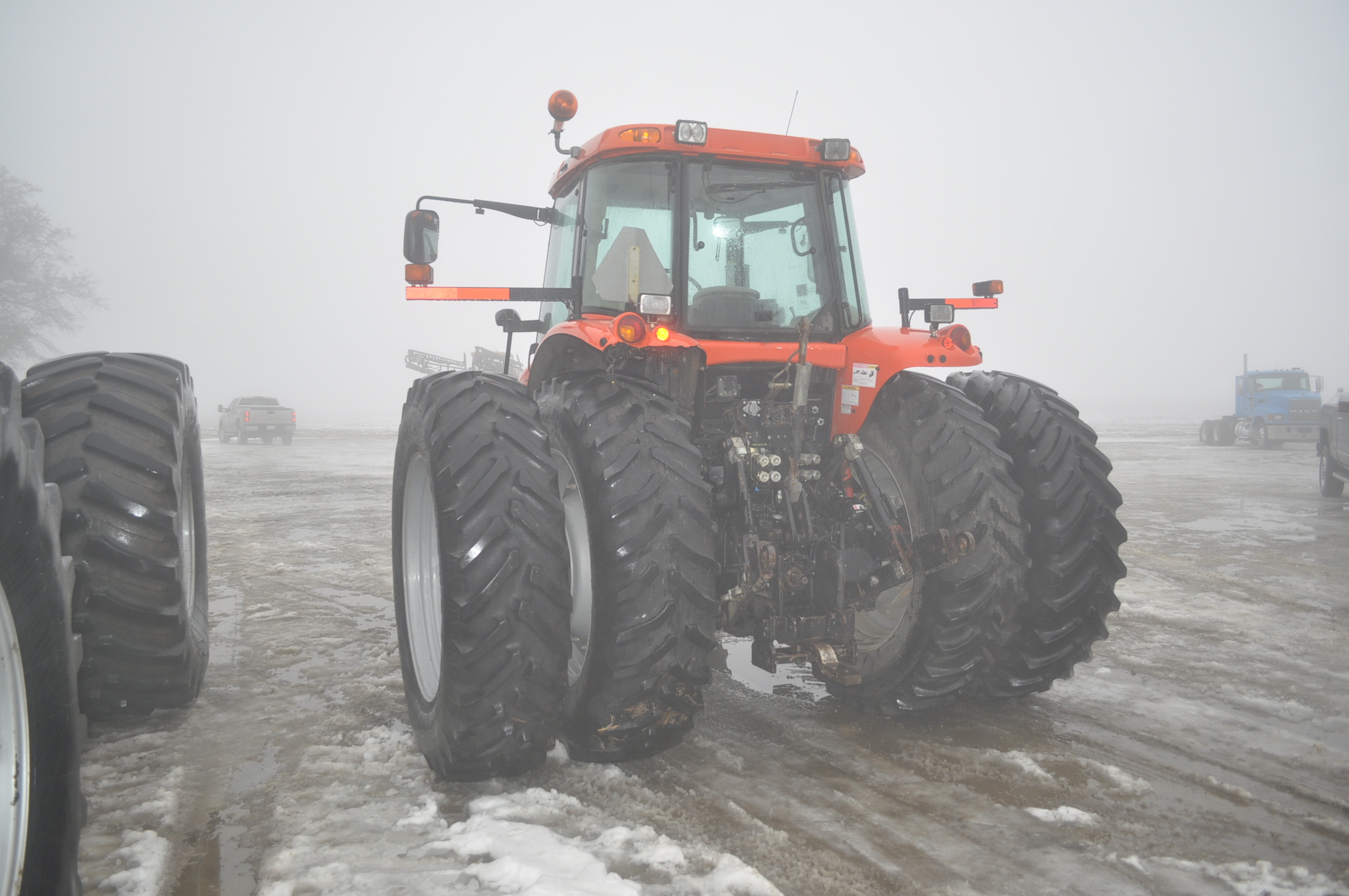 2008 AGCO RT155A tractor, CVT transmission, 480/80R42 rear duals, 380 ...