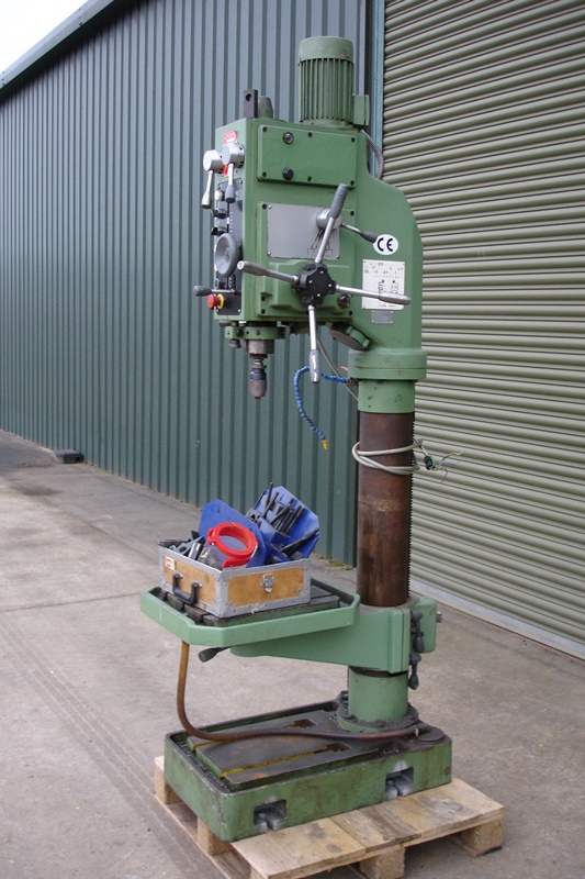 Heavy Duty Geared Pillar Drill Model PK035A 3 Phase c/w Quantity of Tooling