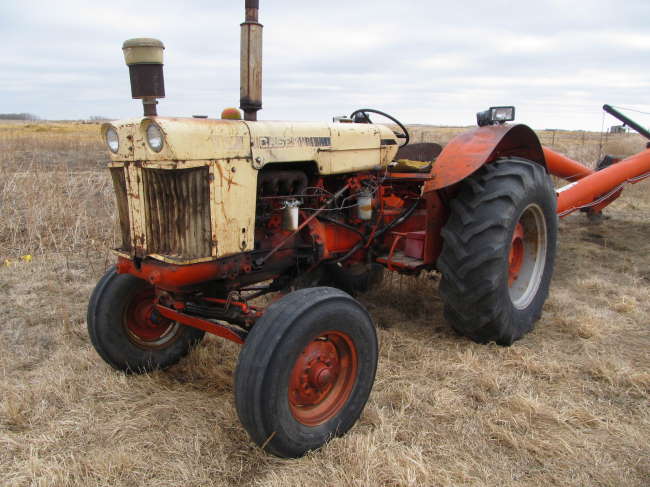CASE 630 2WD TRACTOR; Diesel, Single Hydraulic