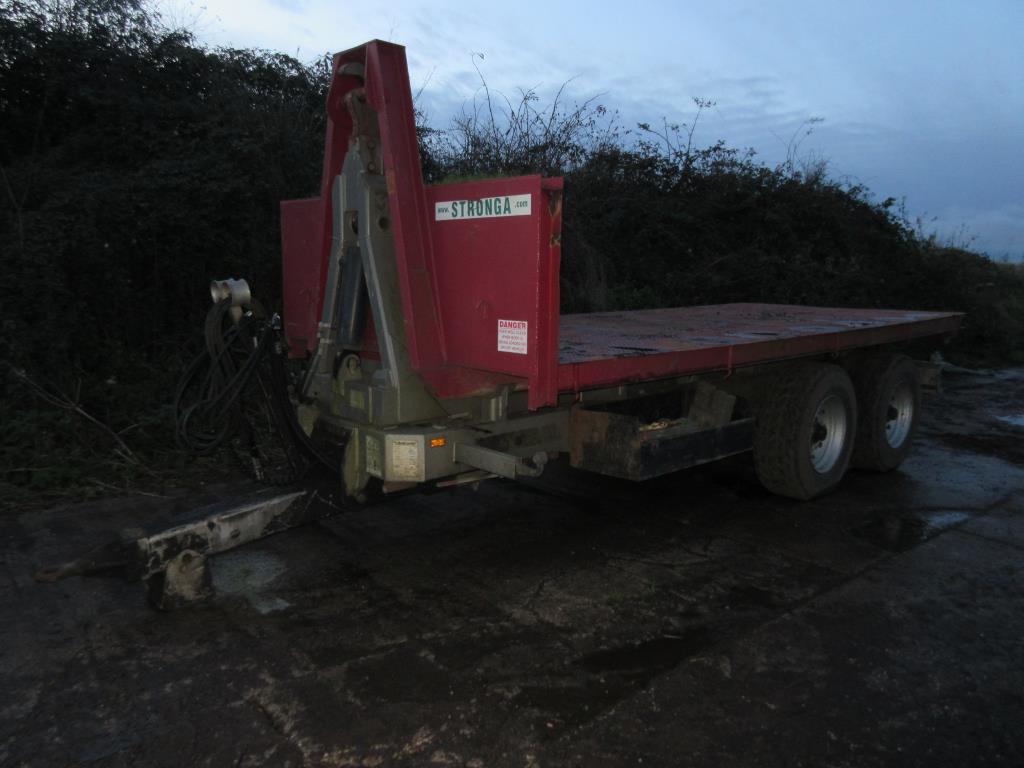 2007 Hook Loada (Stronga) HL160C tandem axle 16tonne hook loader ...