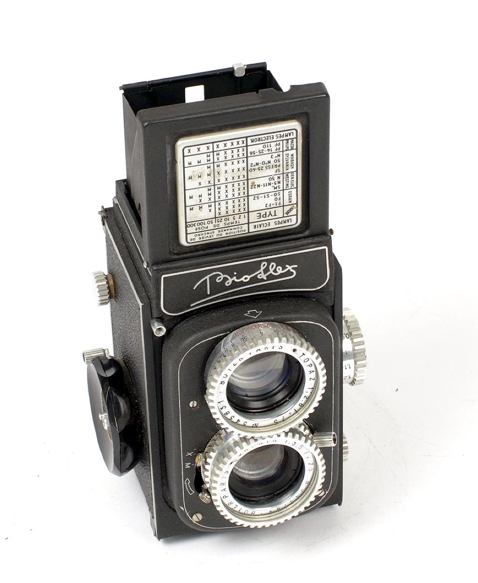 Group of Three 120 TLR Cameras. Comprising Bioflex, Meopta Flexaret ...