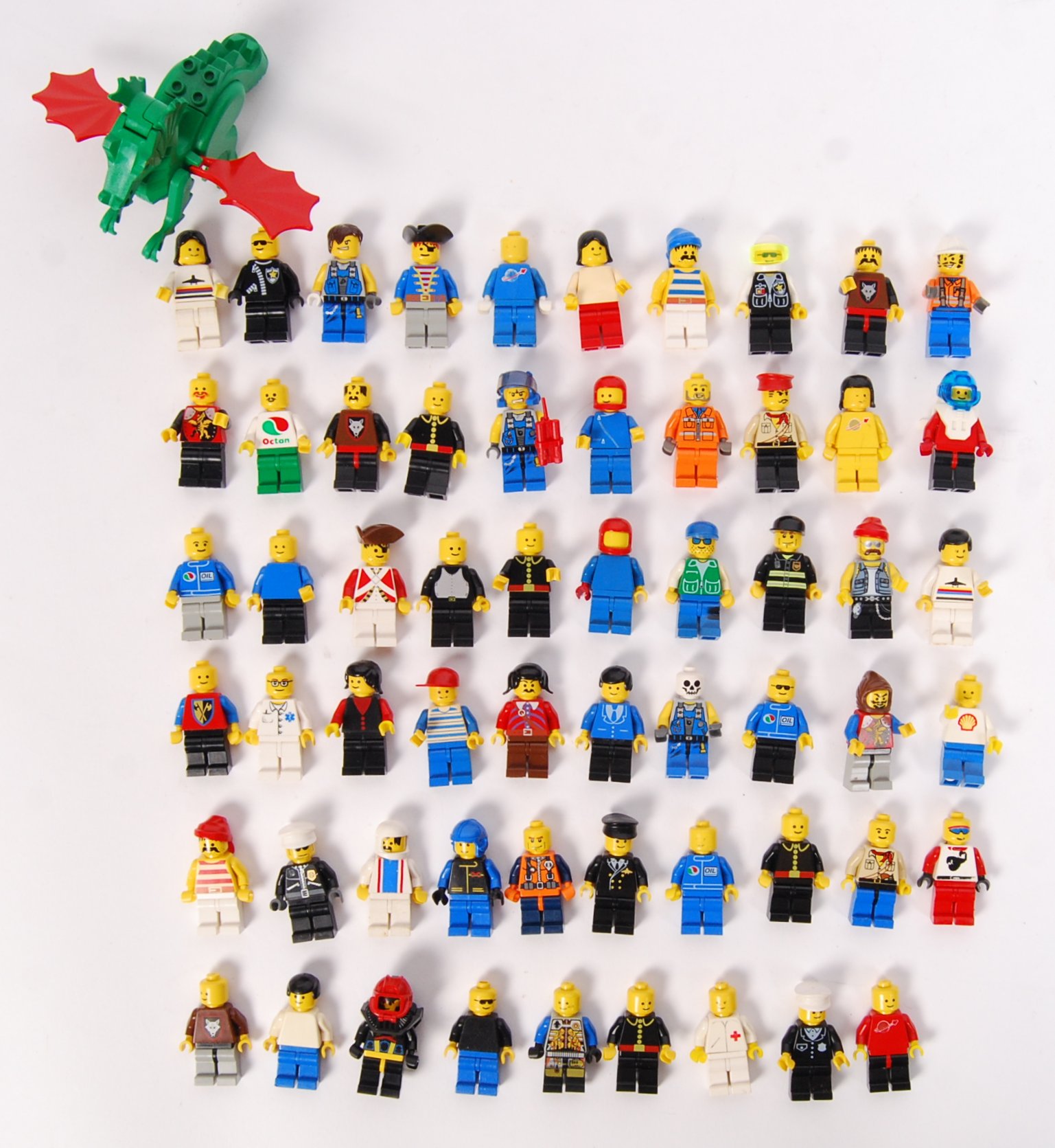 A good collection of approx 50x assorted Lego minifigures. Largely ...