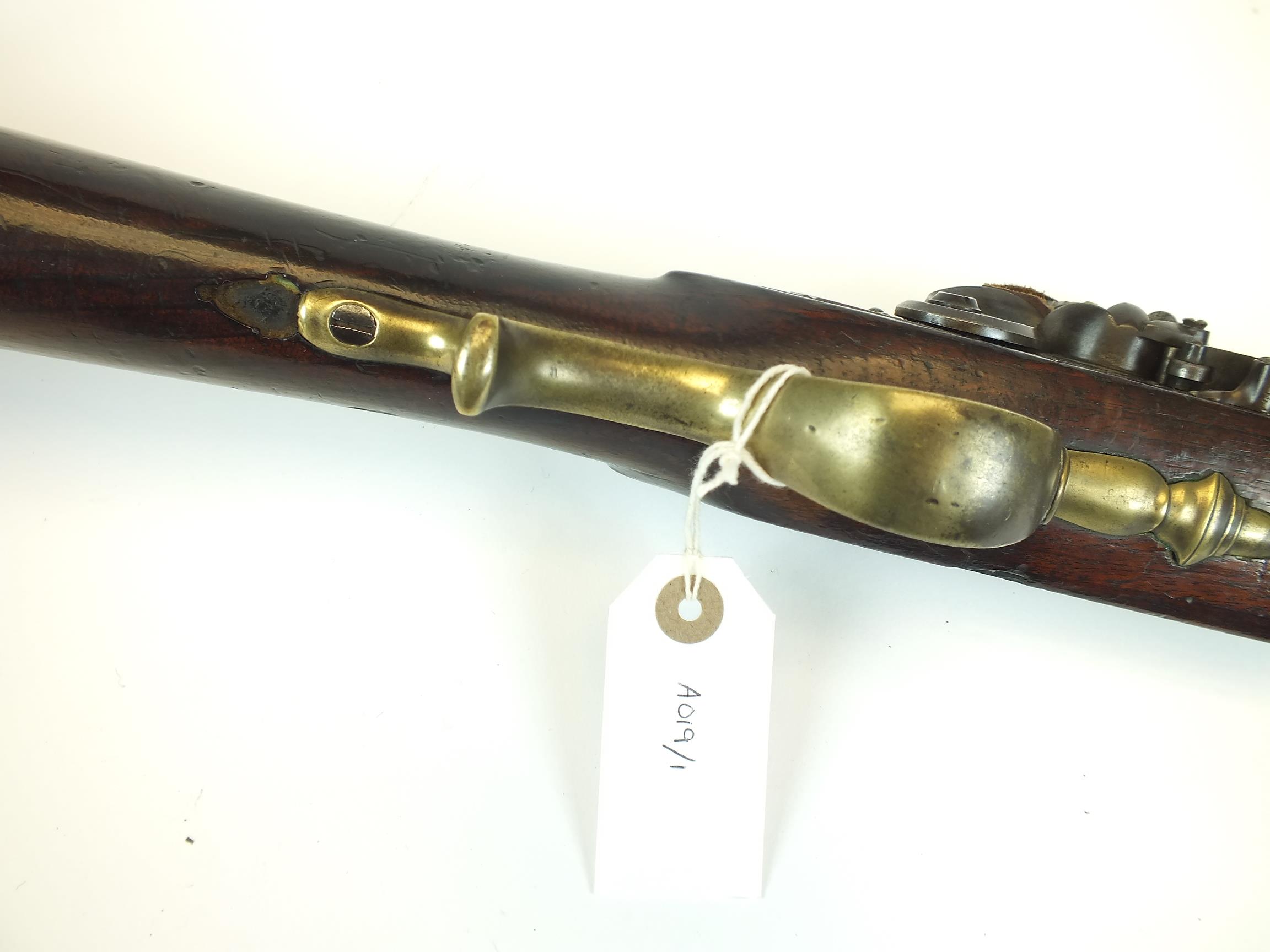 A RARE .650 CALIBRE 1776 PATTERN FLINTLOCK SERVICE RIFLE BY MORRIS ...