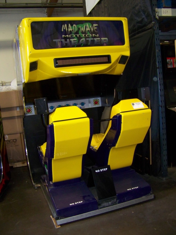 MAD WAVE MOTION THEATER DX WITH LCD MONITOR ARCADE