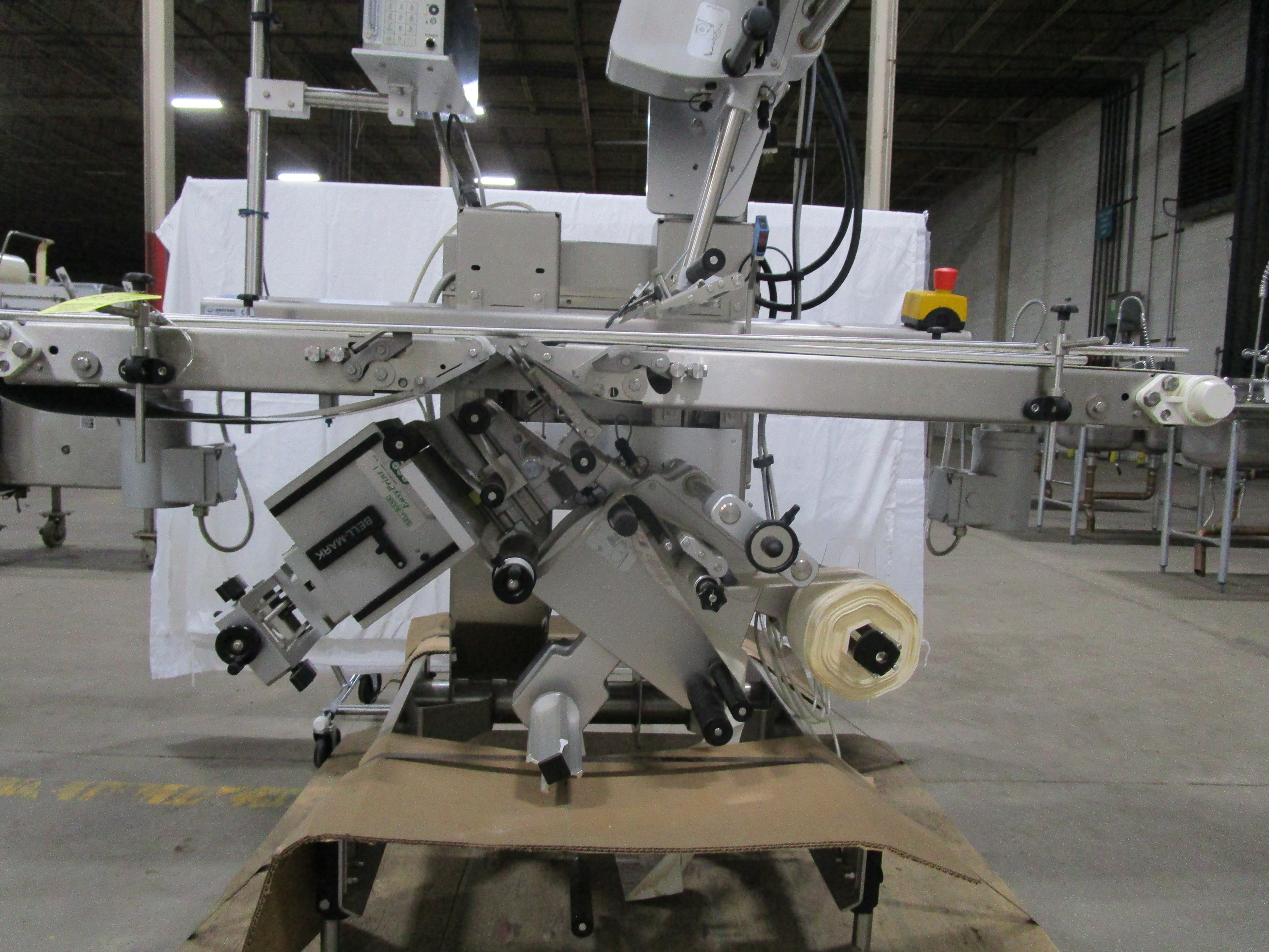 (1) 2014 Multivac L300 Automatic High Speed Conveyor Belt Labeller, s/n ...