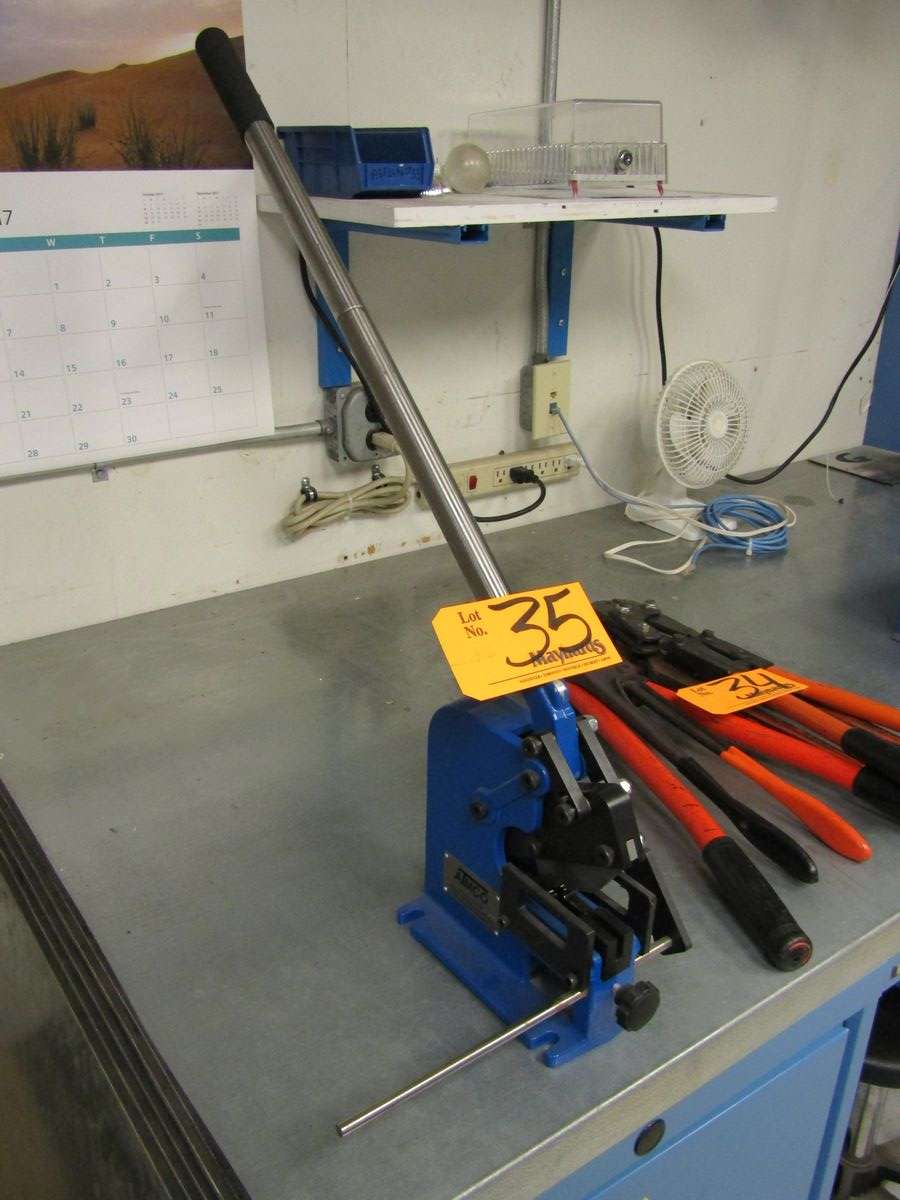 ATMCO LB-100 DIN Rail Cutter S/N 47332