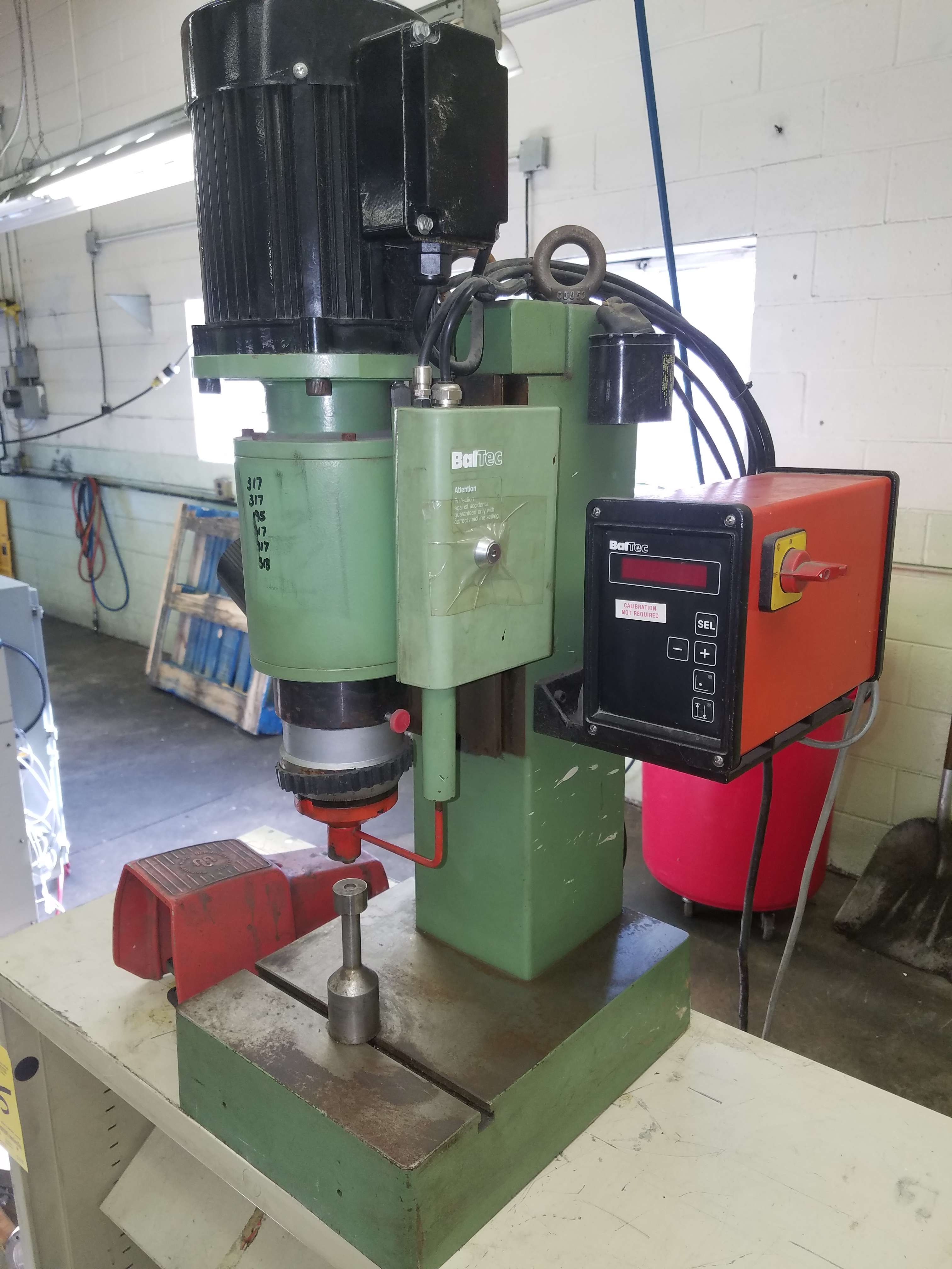 Baltec Model RN181 Orbital Riveter, s/n 181-04W, 1,750 RPM, Foot Pedal ...