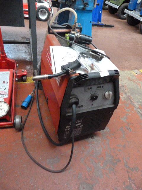 Cebora Boxer 155 Mig Welder