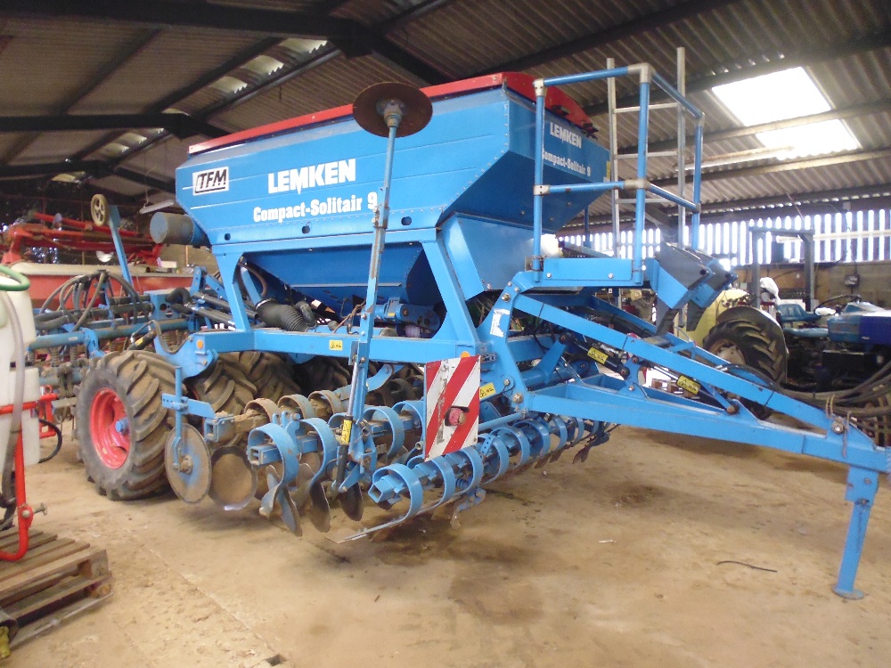 Lemken Compact Solitaire-9 3m trailed combination drill. Model H9/300 ...
