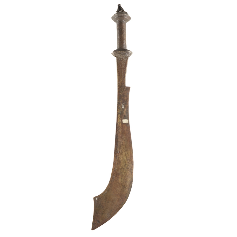 PITT RIVERS BENIN CEREMONIAL SWORD cast bronze, curving blade with a ...