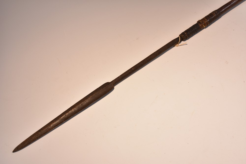 Tribal Art - an African assegai spear, 139cm long overall