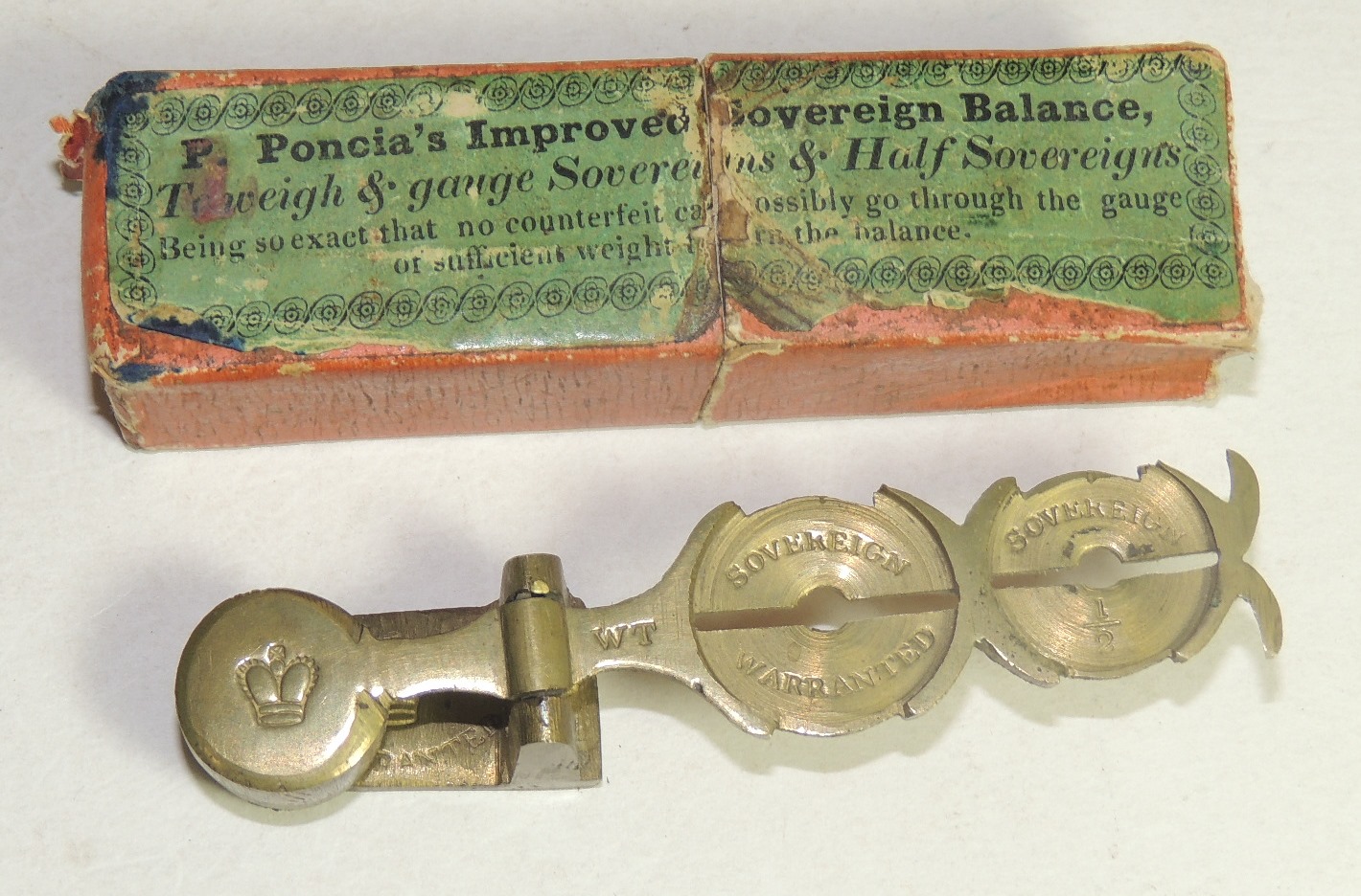 A set of 19th Century brass sovereign/half sovereign scales in original ...