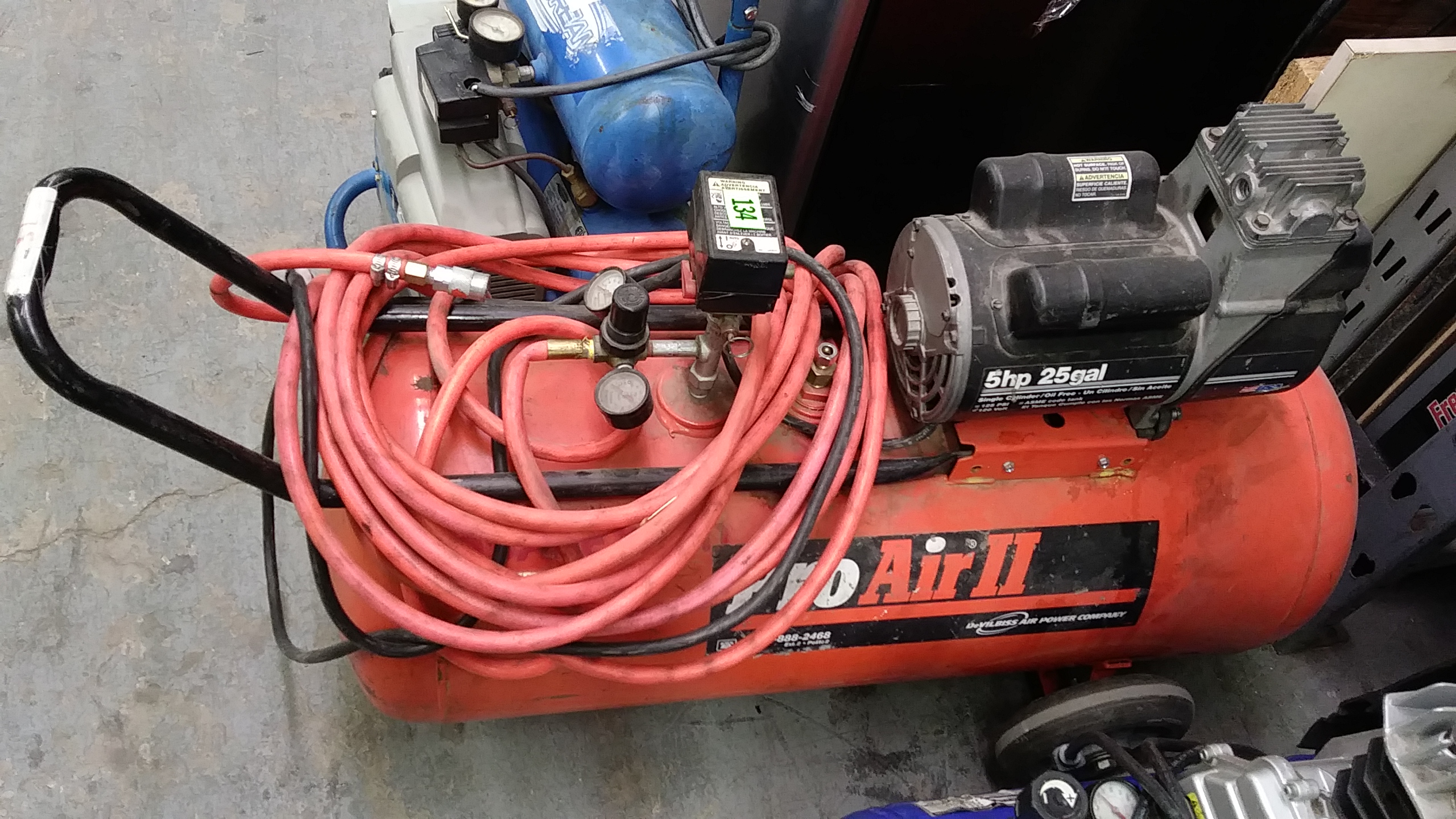 PRO AIR II AIR COMPRESSOR 125 PSI, 25 GALLON
