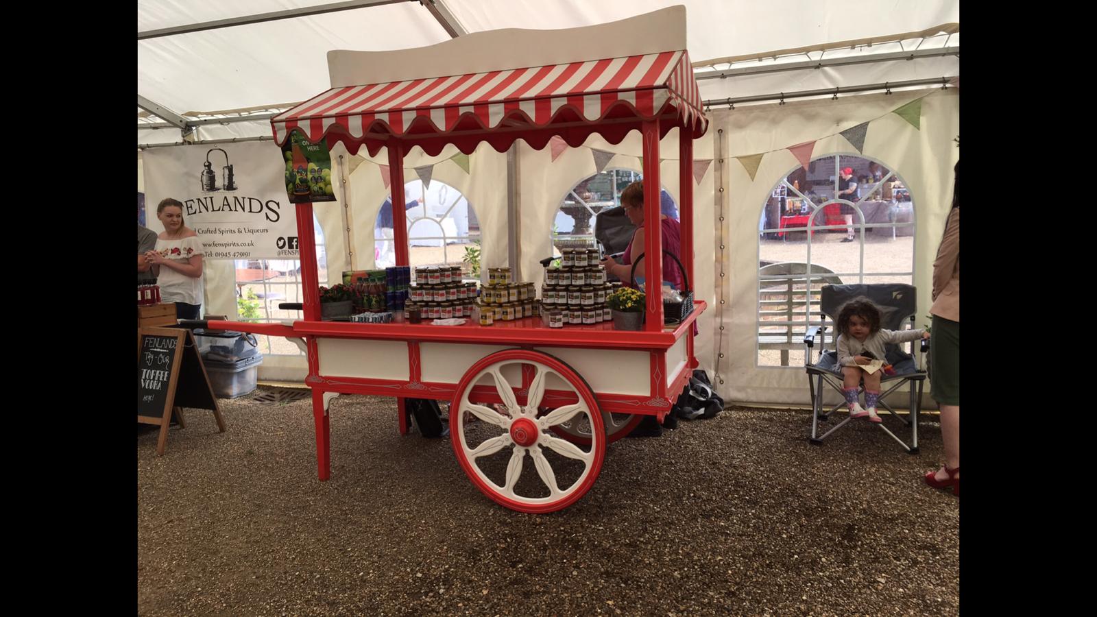 MARKET STALL LONDON CARTWORKING WHEELS REMOVABLE CANOPY LOCKABLE UNDER ...