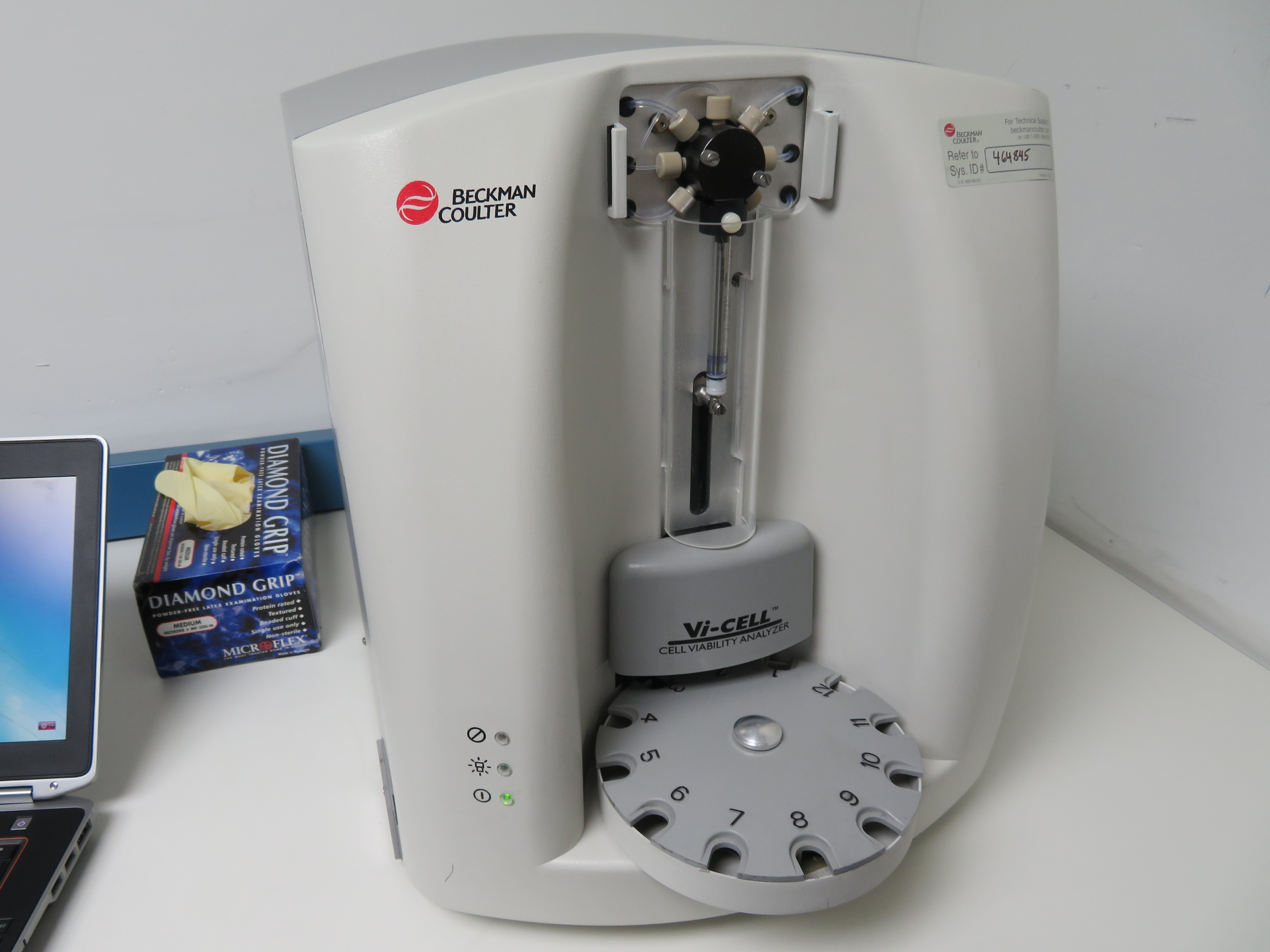 Beckman Coulter Vi-Cell Cell Counter, SN: RAF50237, with power cord ...