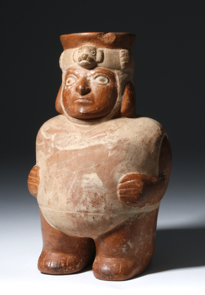 Pre-Columbian northern Peru Moche ca. 300 to 700 CE. Large pottery jar ...