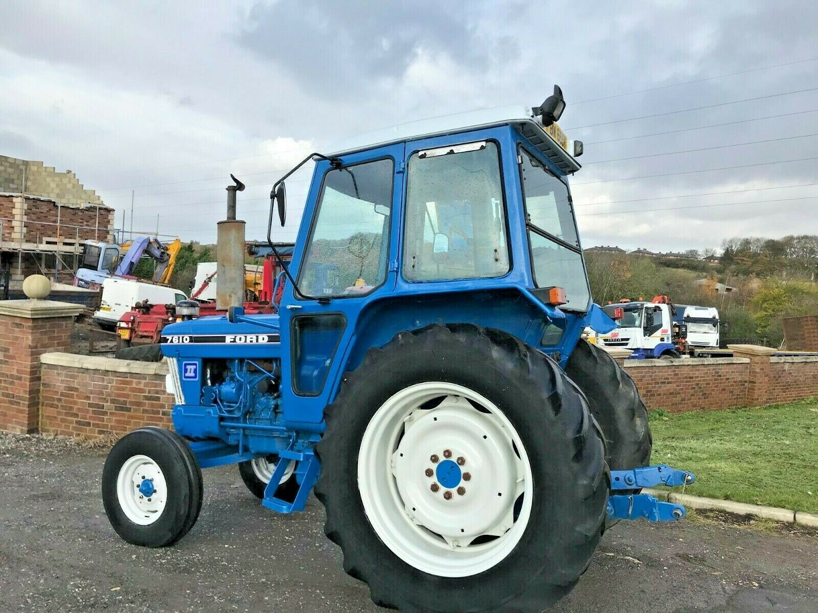 Ford 7610 Tractor. 2 wheel drive, 4 cylinder turbo engine, 3 point ...