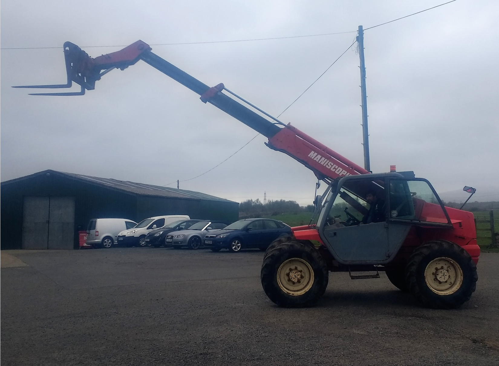 1998 9m Manitou Maniscopic, 14000Hrs C/w Forks and Bucket attachments ...