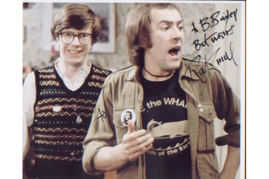 Citizen Smith - Robert Lindsay. A 10x8 picture in character as Wolfie ...