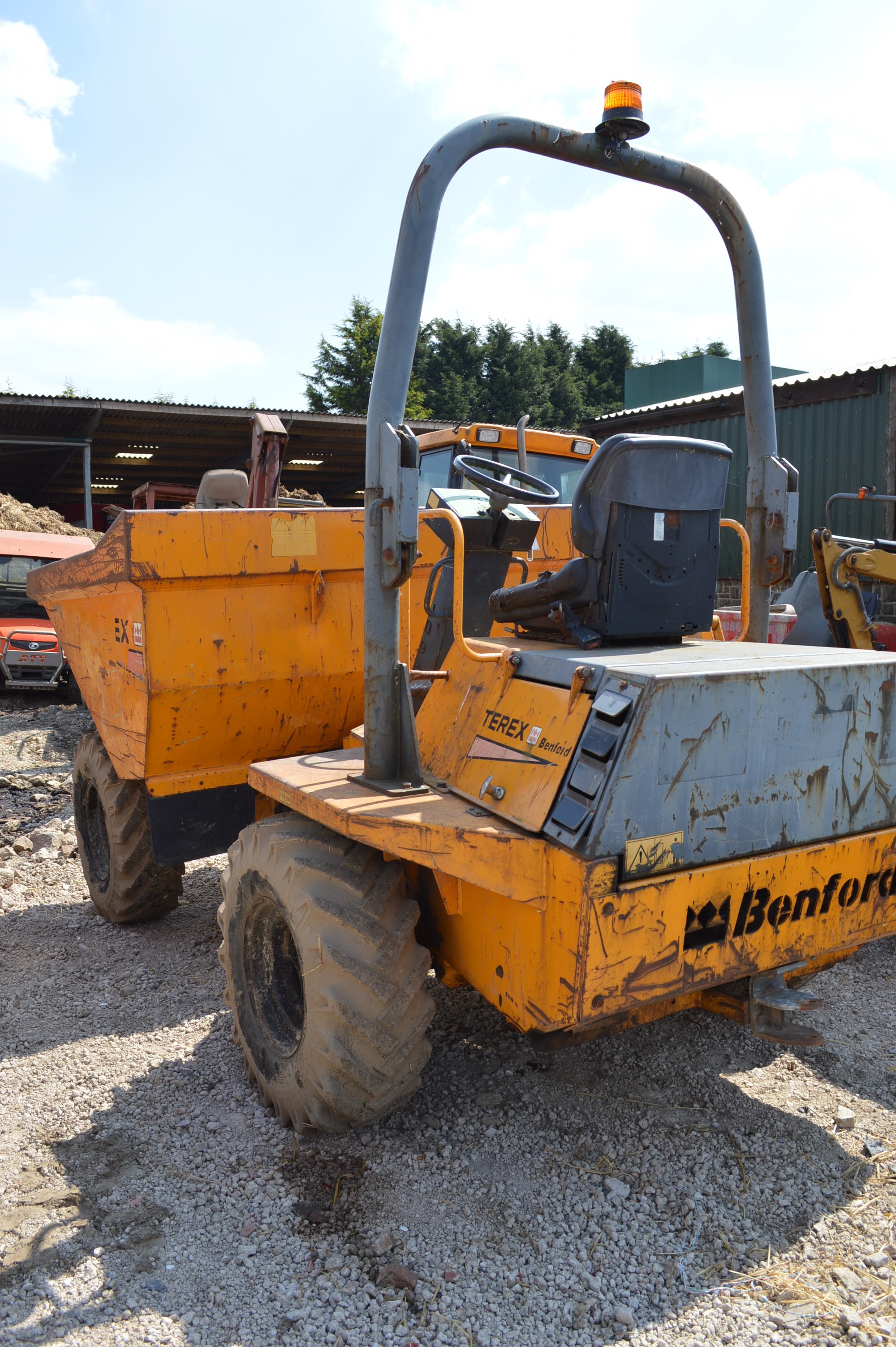 DS - 2005 TEREX BENFORD 3000 DP DUMPER *PLUS VAT* UNLADEN WEIGHT: 239KG ...