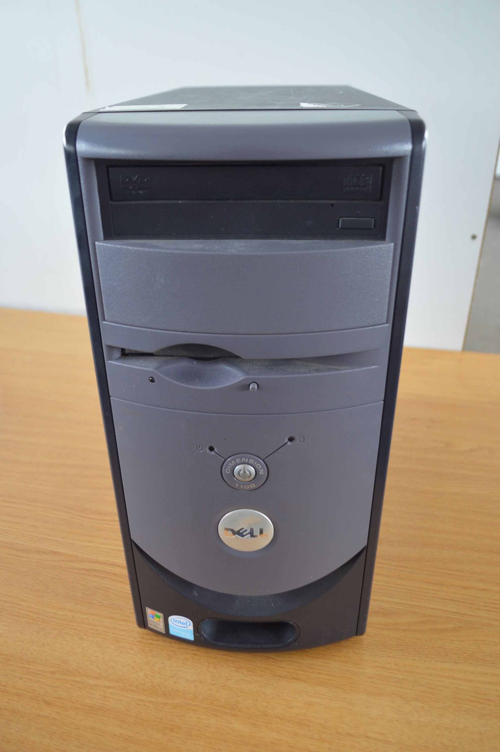 DELL DIMENSION 1100 PC TOWER WINDOWS XP INTEL CELERON CPU: 3.06 GHZ RAM ...