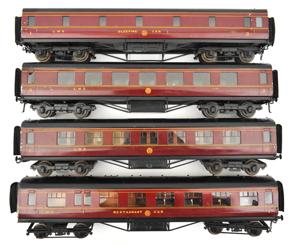 4 Exley O gauge LMS corridor coaches. A composite sleeping car, RN 725 ...